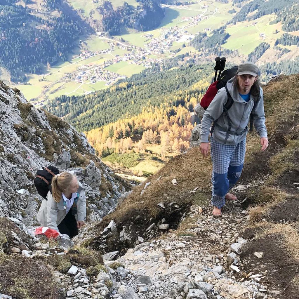 Barfuß auf den Berggipfel - lederfuesse.de