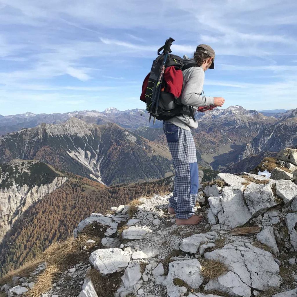 Barfuß auf den Berggipfel - lederfuesse.de